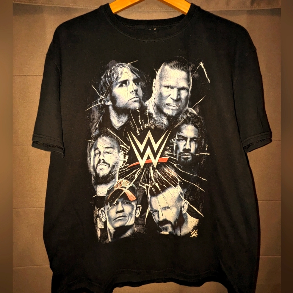 Wwe 'Superstars Of Wrestling' T-Shirt - Gem